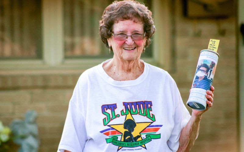 Missouri volunteer celebrates "80 years of livin’, 50 years of givin ...