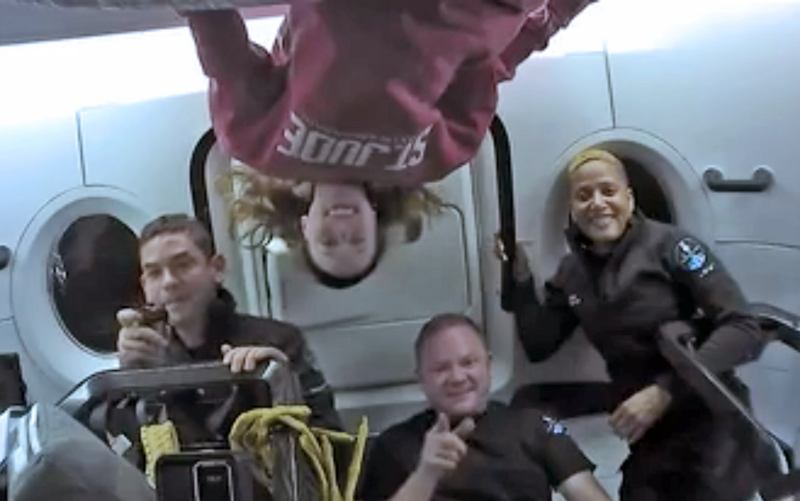 Hayley Arceneaux and the crew of Inspiration4 talk to St. Jude patients ...