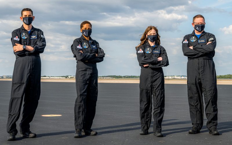 Final Crew Members Named for World’s First All-Civilian Mission to ...