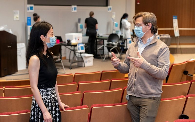 COVID-19 vaccine is associated with fewer asymptomatic SARS-CoV-2 ...